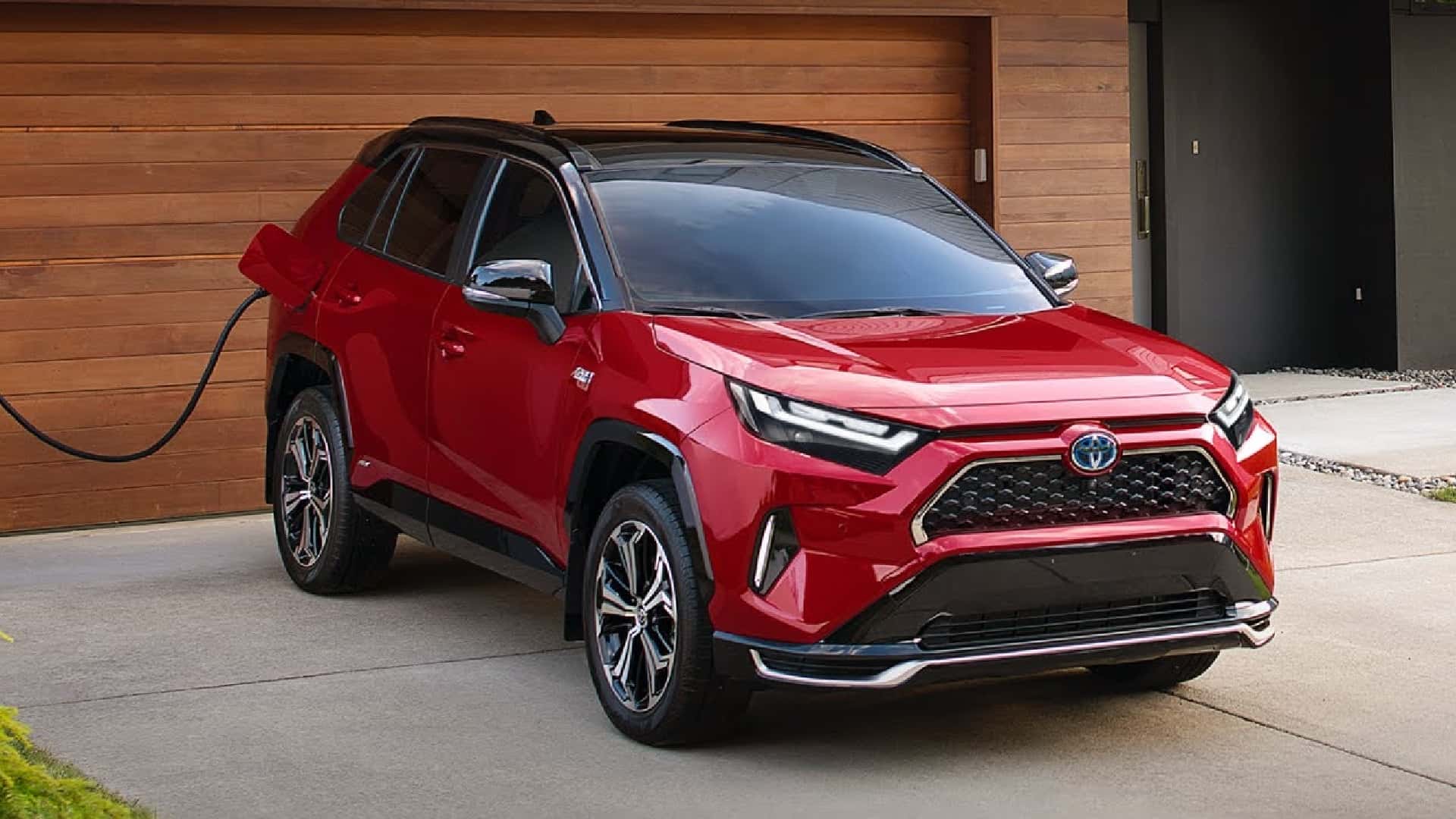 Toyota desmonta uma das maiores críticas aos híbridos plug-in