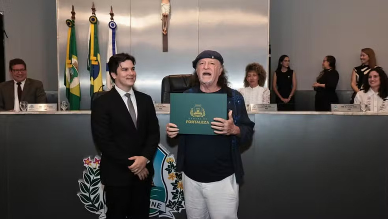 Gafe em homenagem a Alceu Valença reacende confusão histórica com Zé ...