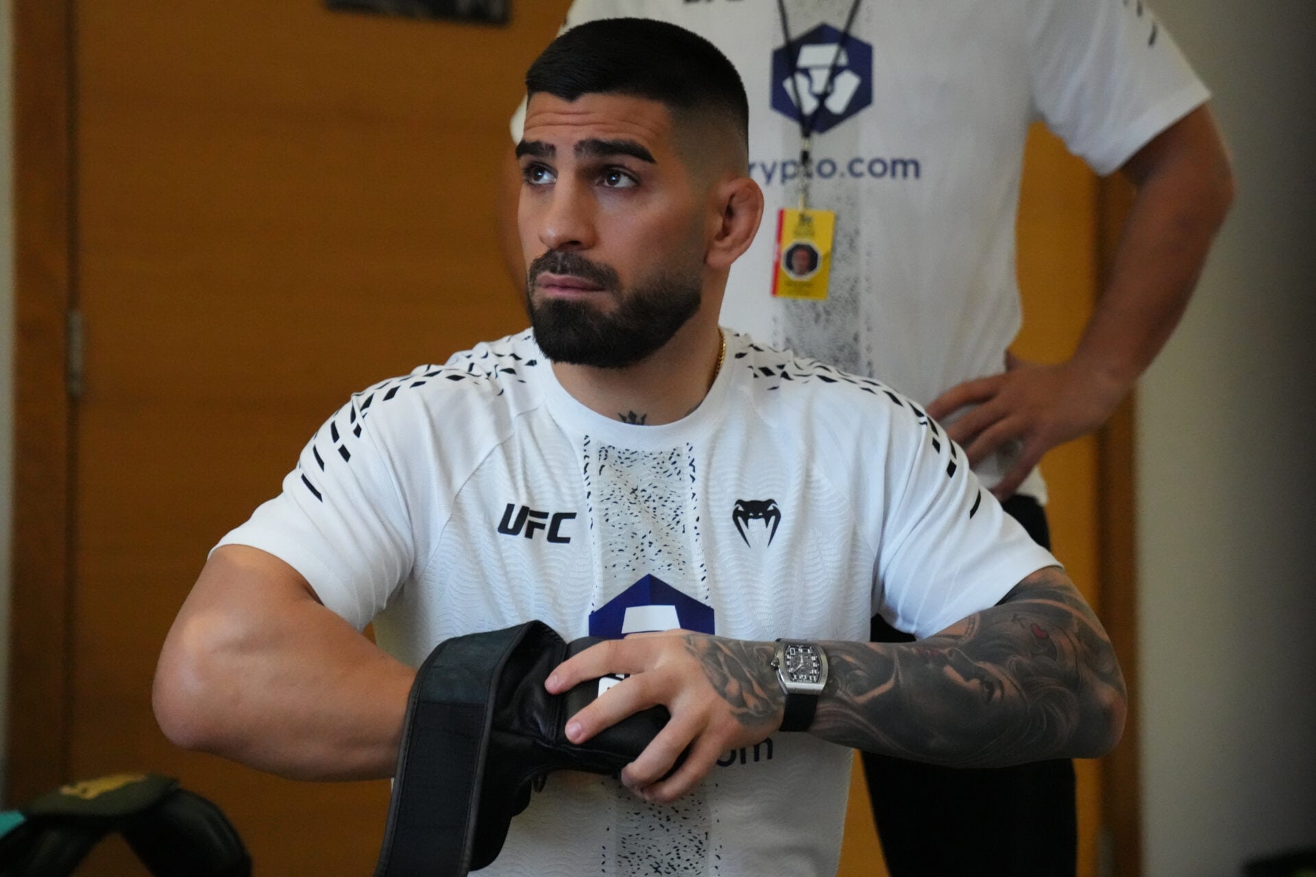 Did Ilia Topuria just go too far? ‘Special Rose’ to Justin Gaethje ...