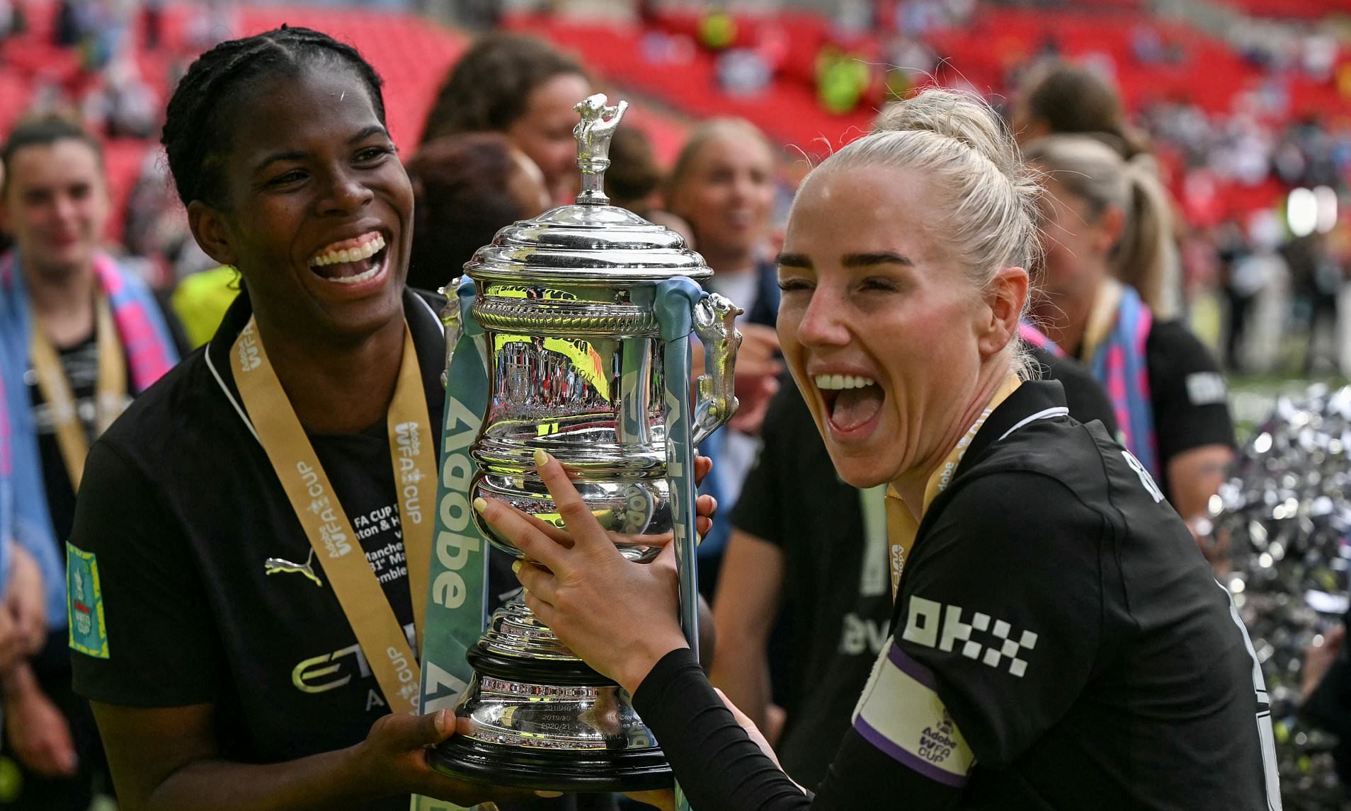 City ripped up their own rulebook for Guardiola - now Bunny Shaw shows ...