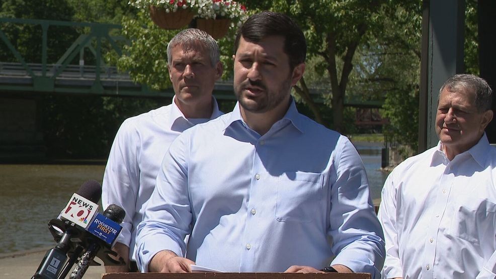 Morelle and Bello join Max Gordon as he launches bid for Pittsford town ...