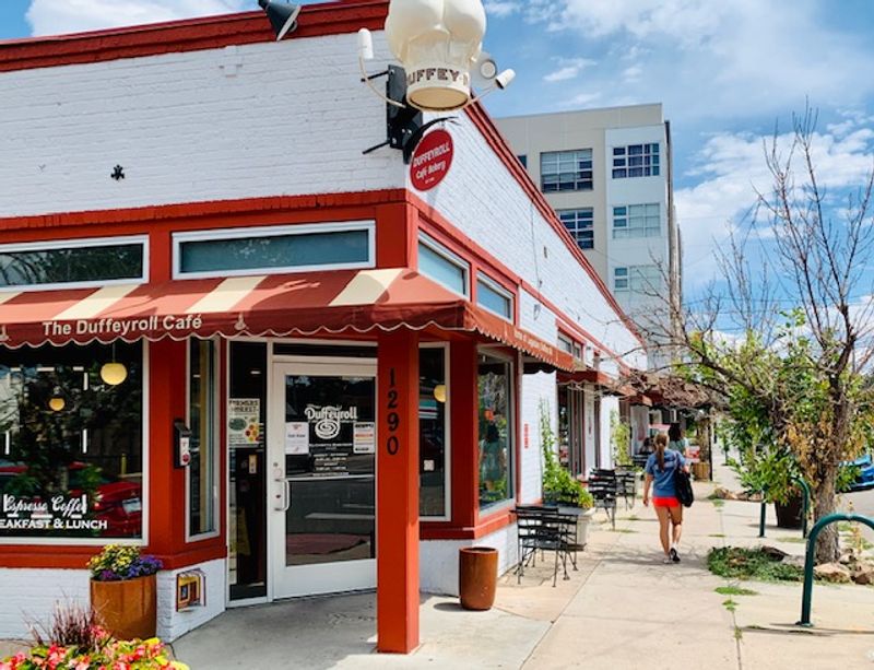 Outrageously Heavenly Cinnamon Rolls Await At This Colorado’s Legendary ...