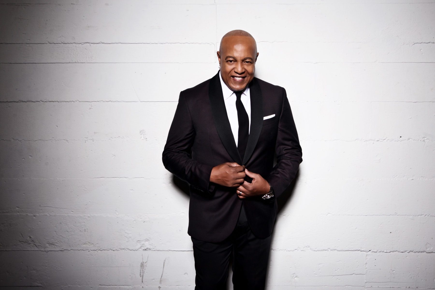 Peabo Bryson under medical care after stroke