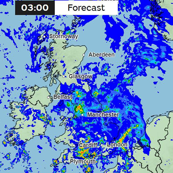 Met Office maps show 25 counties hit by rain downpour on Tuesday - full ...