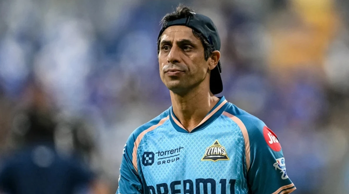 'Is that clear enough?': AB de Villiers slams Ashish Nehra's 'defensive ...