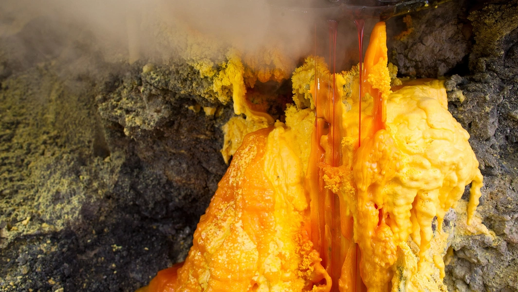When volcanoes become Earth's gold factories