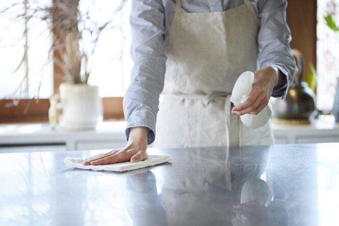 Things people with spotless kitchens do every week