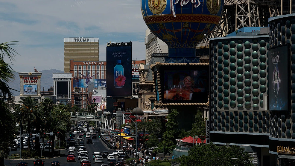 Las Vegas gaming win rises despite tourism slowdown