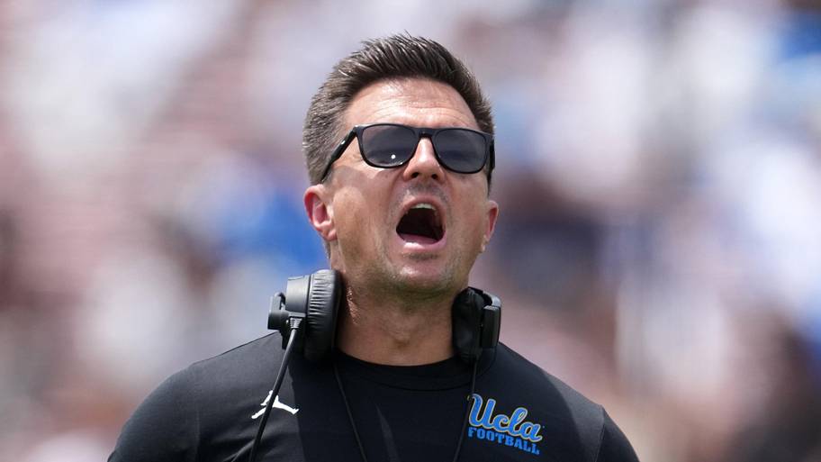 Top uncommitted 2027 high school QB on UCLA's radar