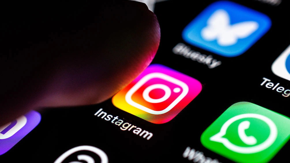 Meta faces UK group legal action over scam adverts
