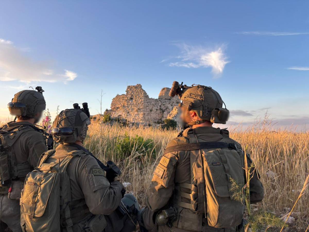 Le IDF avanzano in Libano, preso il castello crociato di Beaufort. Ira ...