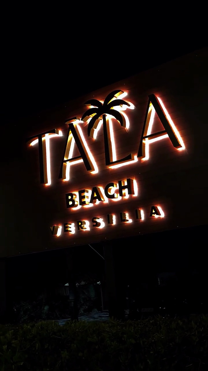 L'inaugurazione del Tala Beach a Marina di Pietrasanta