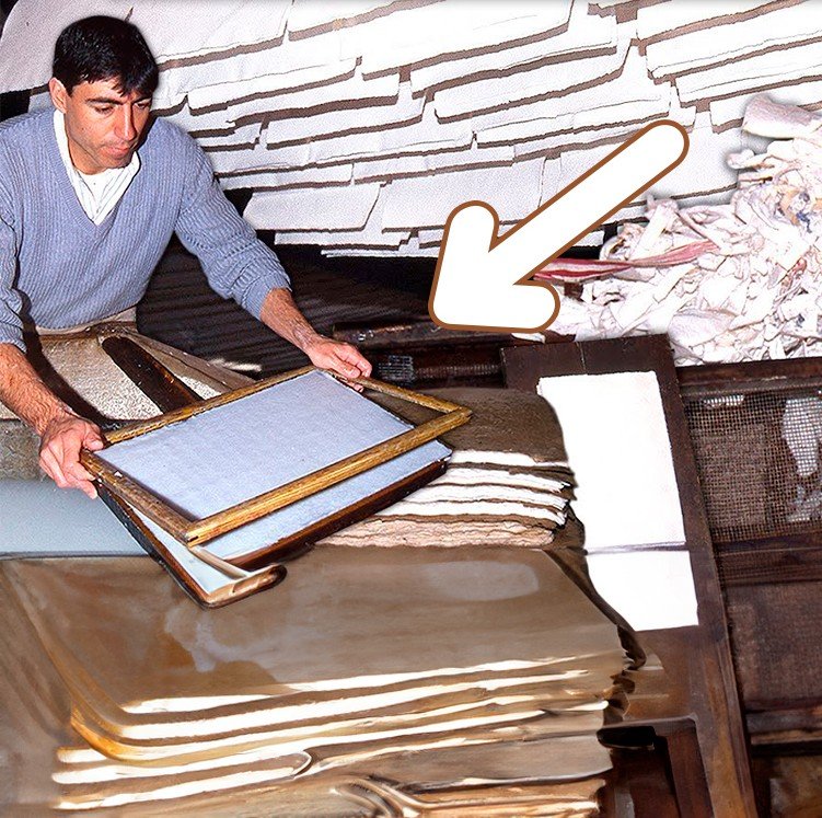 Papel artesanal con trapos y telas viejas