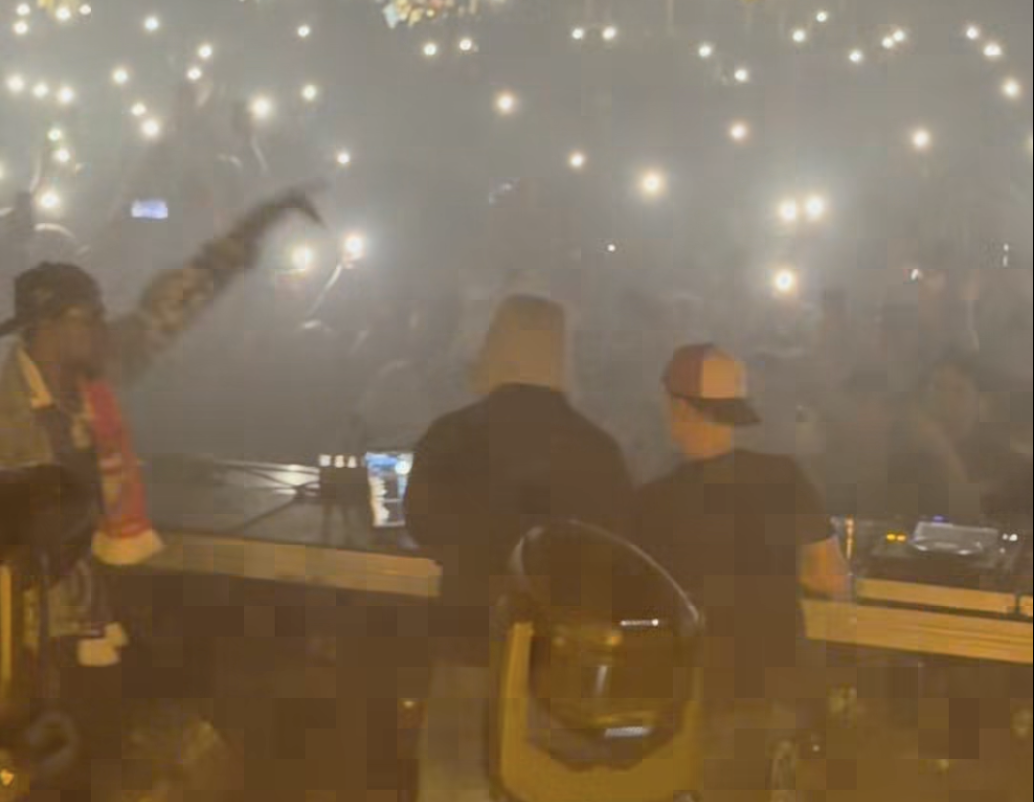 Tíz percig volt a színpadon Travis Scott a Barba Negrában a BL-döntős ...