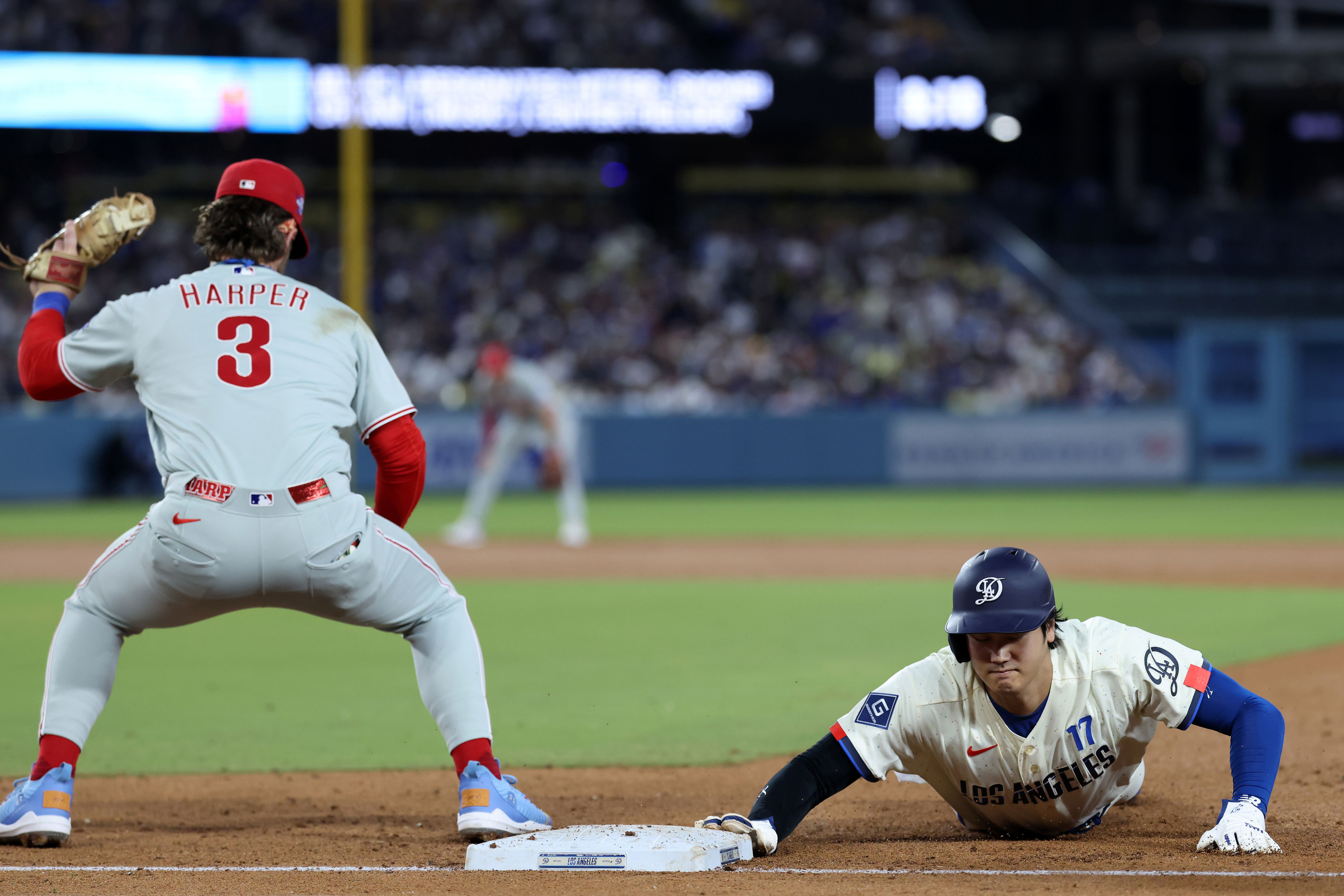 How to live stream Phillies vs Dodgers: MLB, TV channel