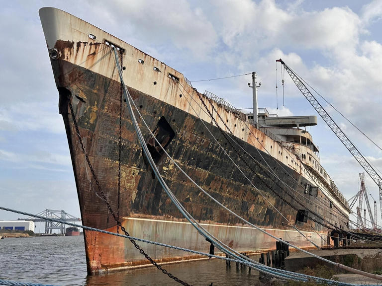 SS United States-America’s Superliner Facebook page posts on reefing ...