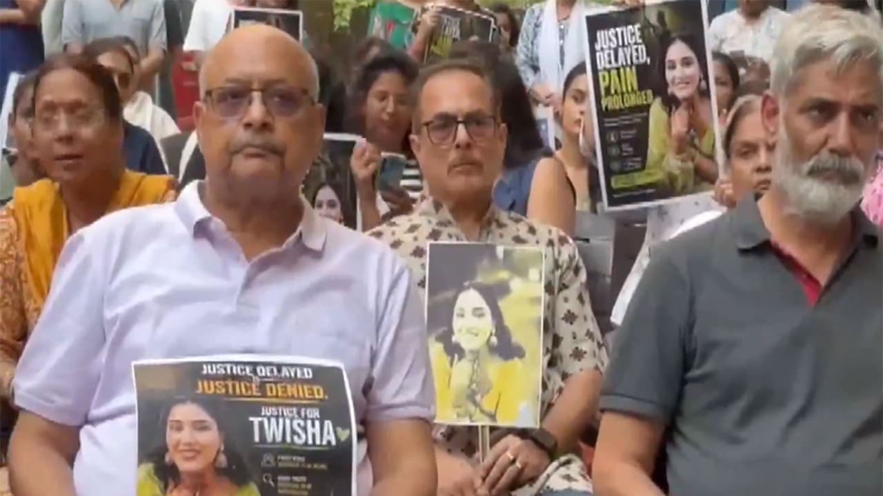 Twisha Sharma death: Silent protest held in Noida demanding justice