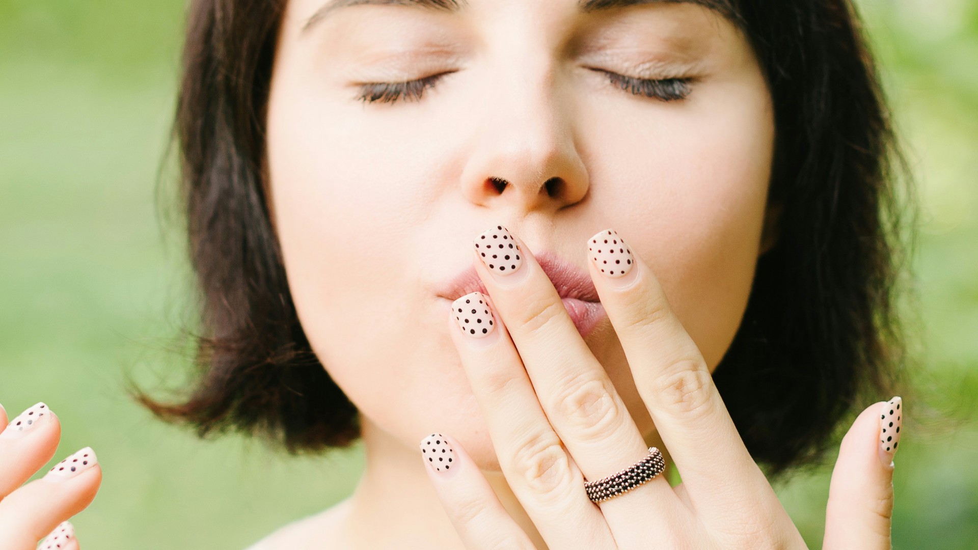 Sniffing one's fingers might not be as strange a gesture as one might think