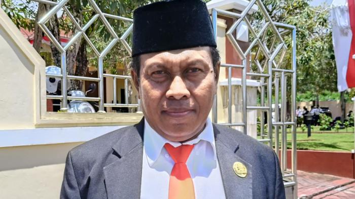 Breaking news: Gubernur Sherly Laos tunjuk Kadri Laetje sebagai Plt ...