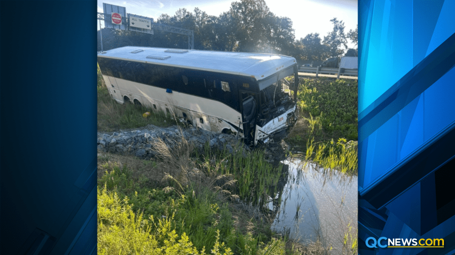 Authorities charge driver of Charlotte-bound bus after I-95 crash that ...