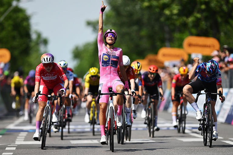 Giro d'Italia Women: Maglia rosa Elisa Balsamo speeds to second win in ...