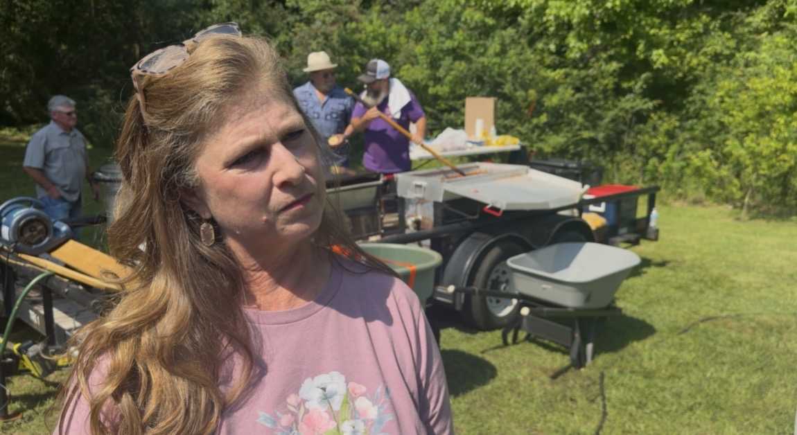 Life Church keeps crawfish boil tradition alive in Brandon