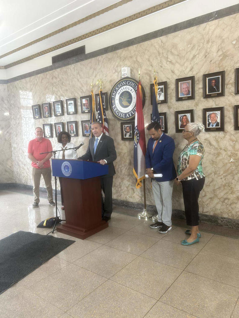 Phil LeVota wants to lock in Jackson County tax rules. What would change?