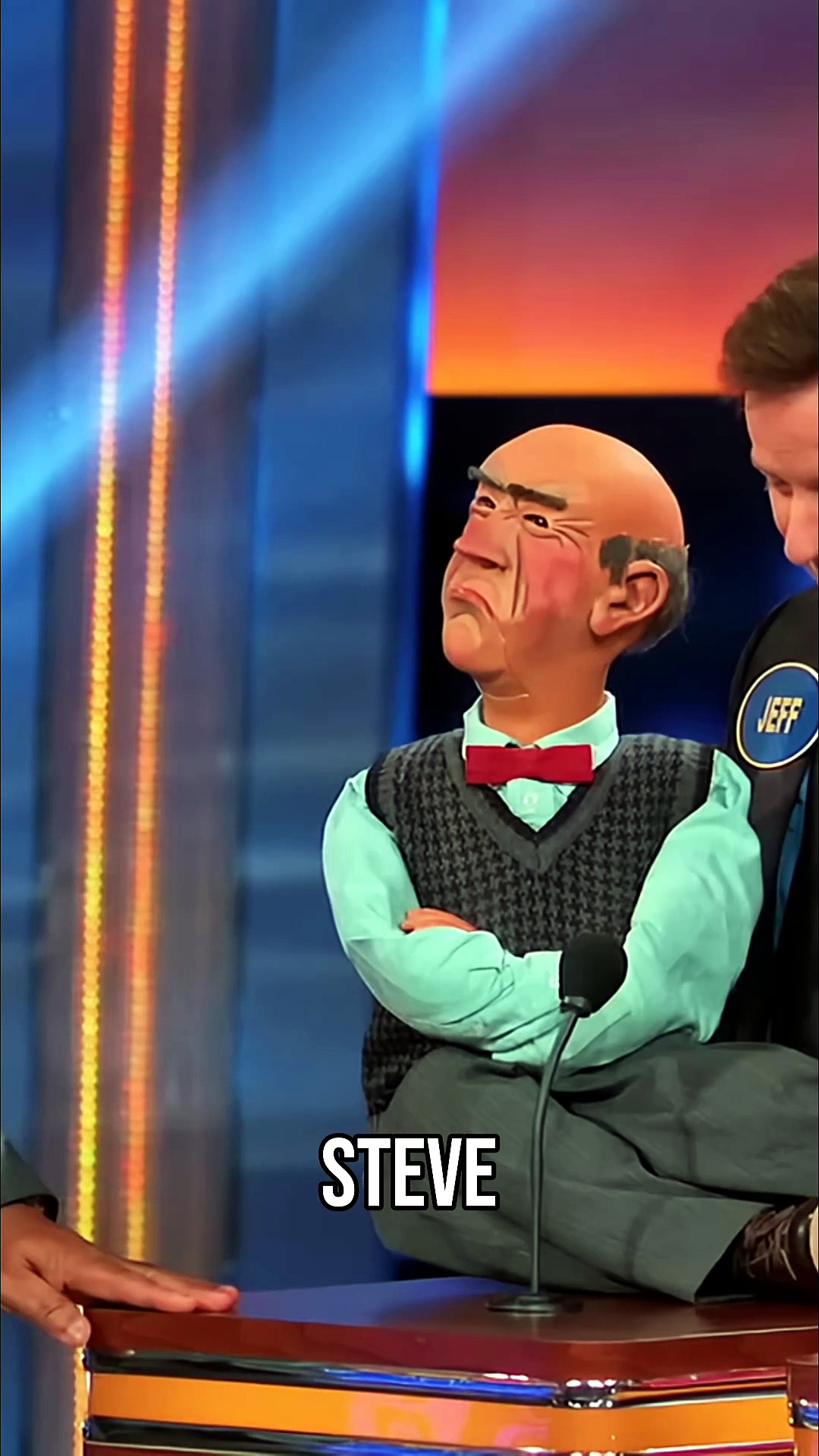 Walter roasts Steve Harvey on Celebrity Family Feud