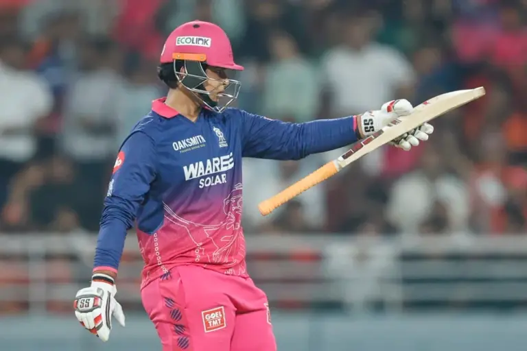Top 5 batters with most runs in a single IPL season