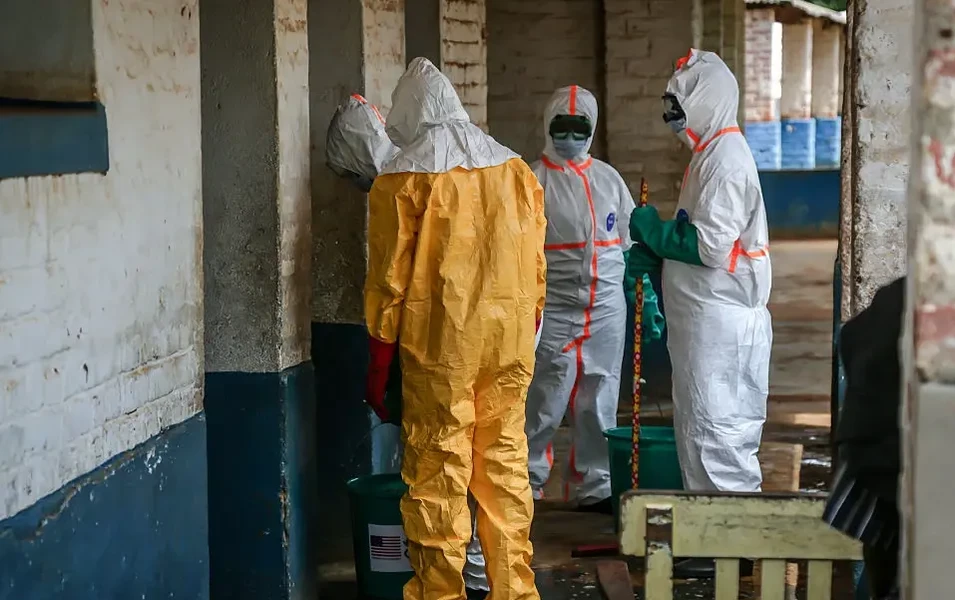 Brazil monitors two suspected Ebola cases amid outbreak fears
