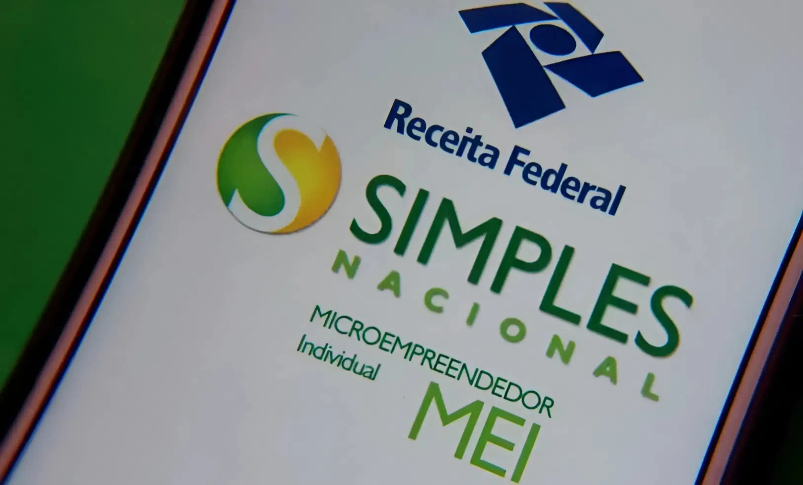MEIs que não enviarem a declaração anual até domingo estão sujeitos a ...