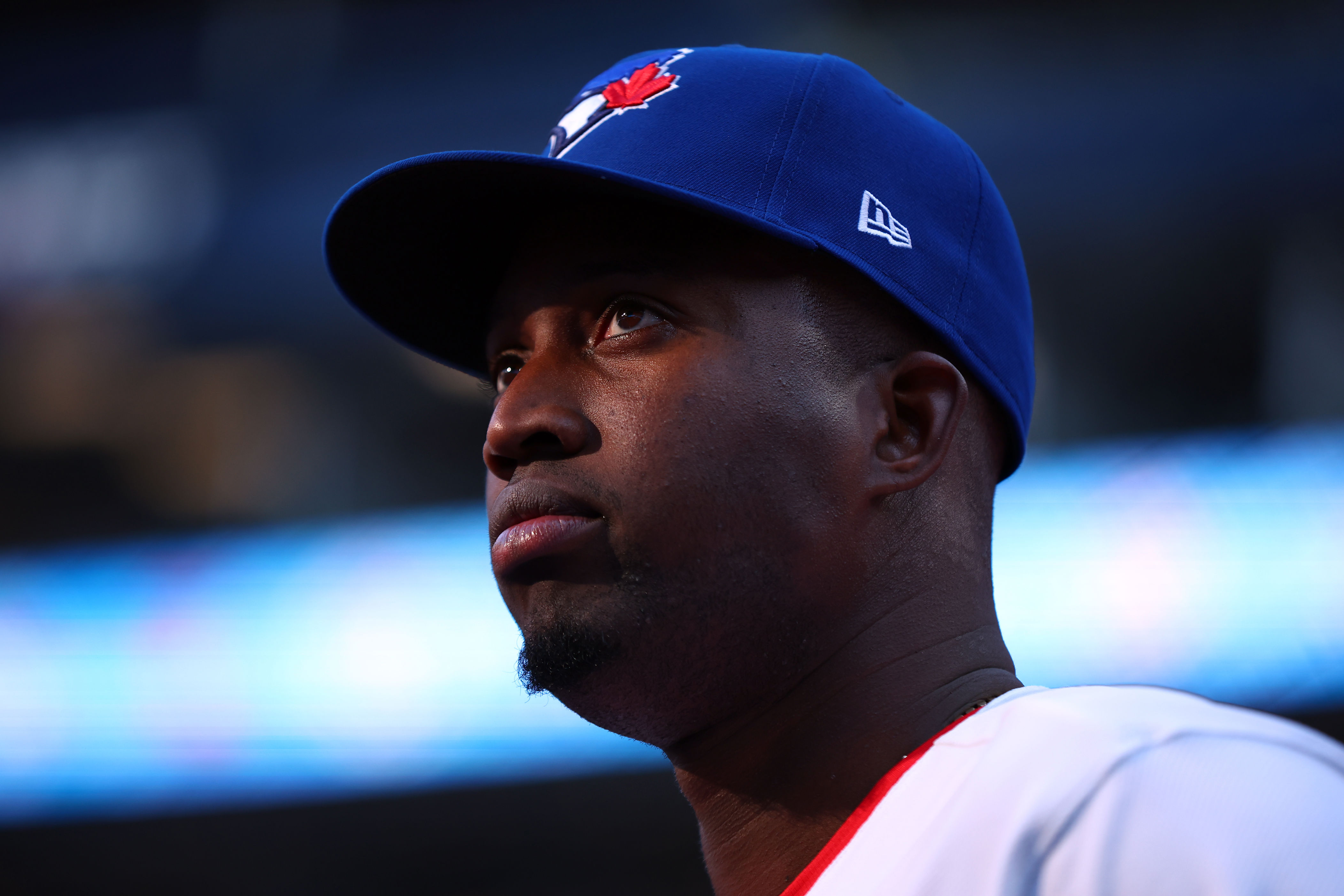 Blue Jays outfielder Jesús Sánchez leaves game Sunday after getting hit ...