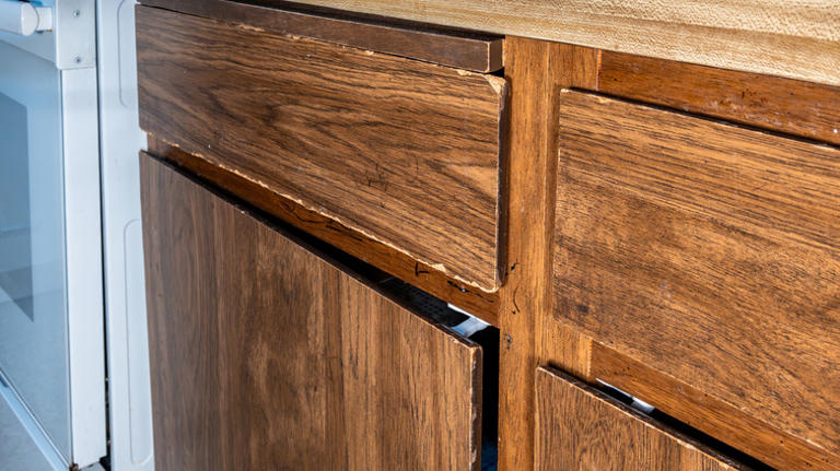 What's the average lifespan of wood kitchen cabinets?