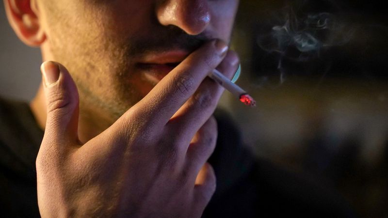 SA’s double defeat — smoking up, vaping left unchecked