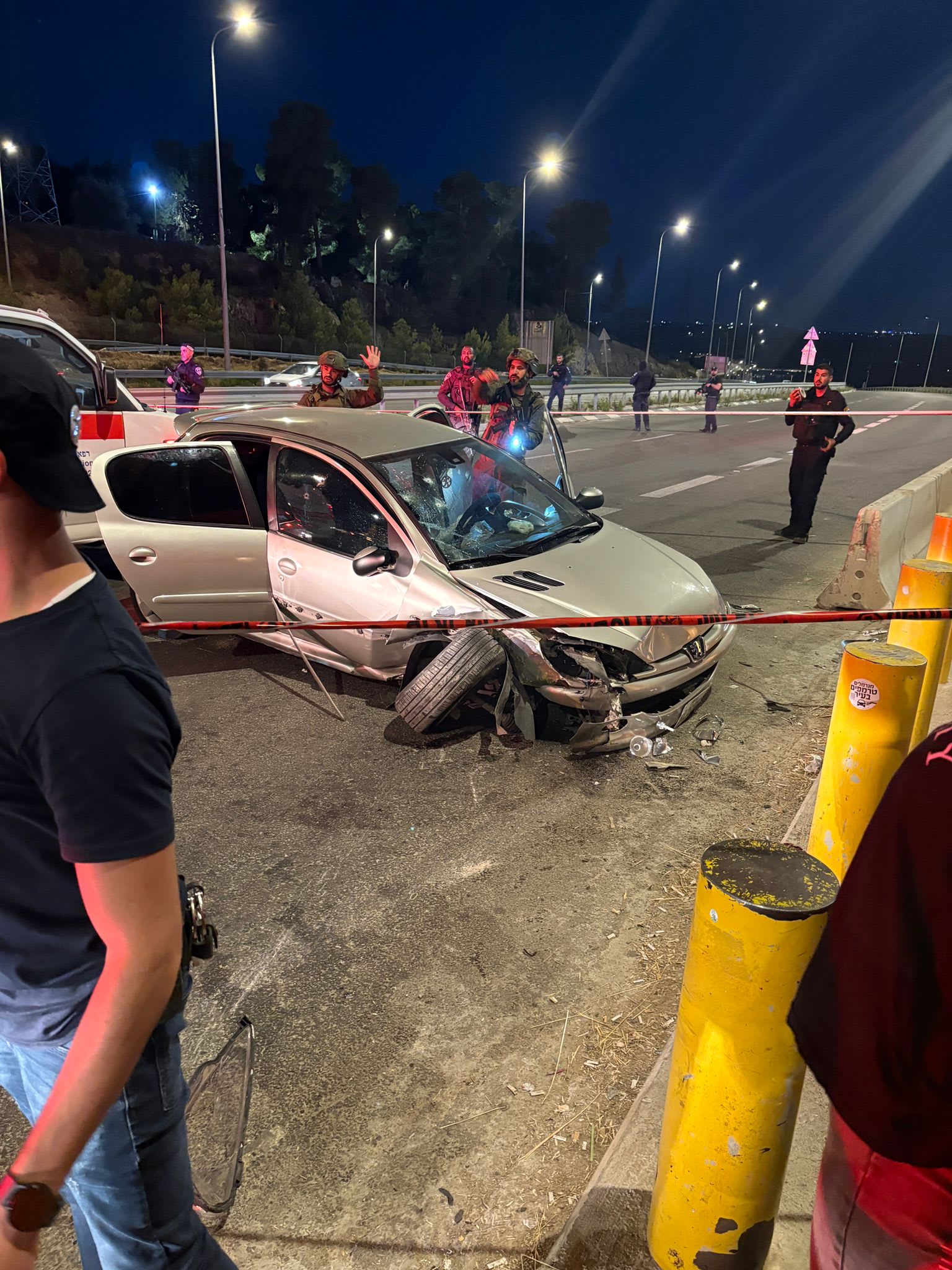 Car ramming attack wounds several at Gush Etzion Junction in West Bank ...
