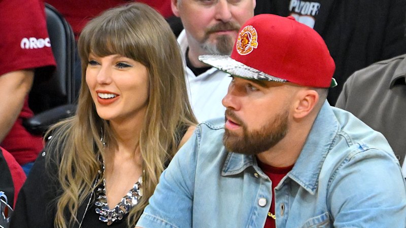 A courtside seat at a Knicks game is the hottest ticket in New York ...