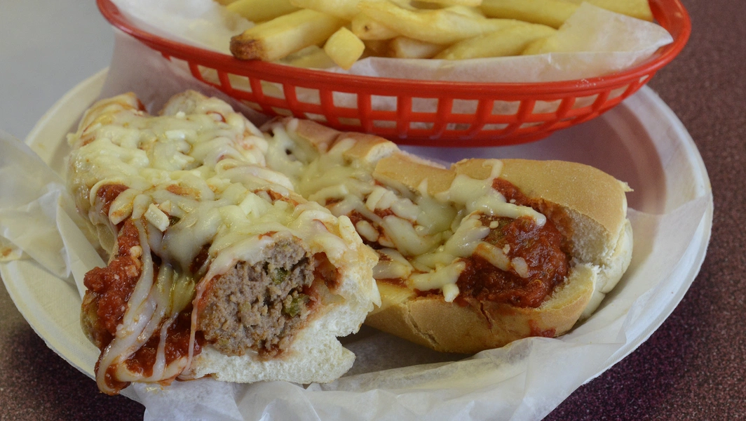 5 chain restaurants serving notable meatball subs