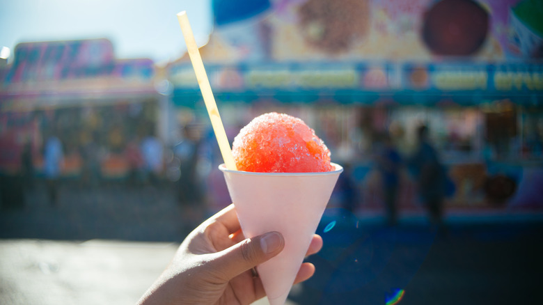 Snowballs vs snow cones: The icy difference between these frozen treats