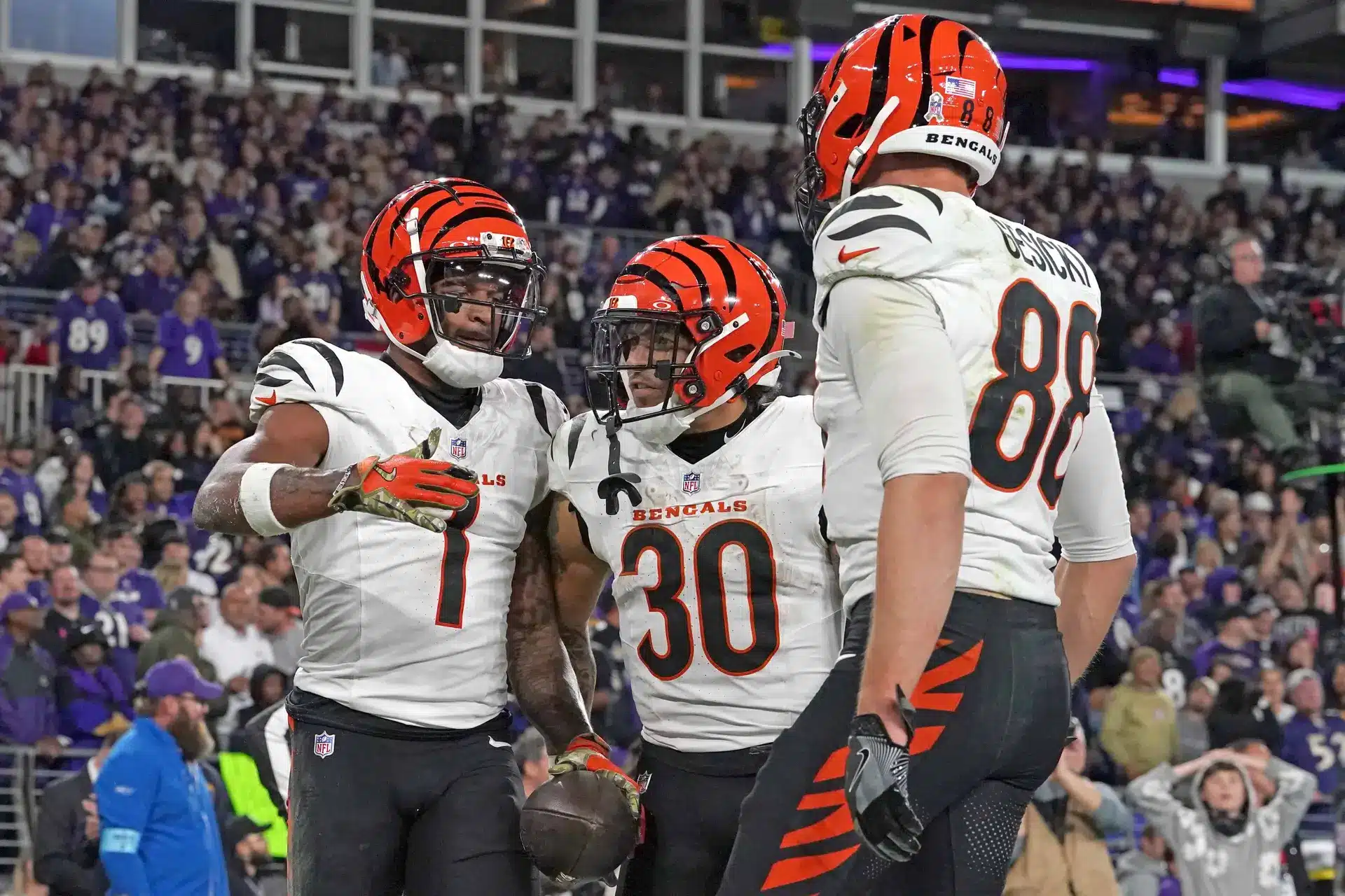 “I’m not doing anything wrong”: Bengals star Ja’Marr Chase skips OTAs ...