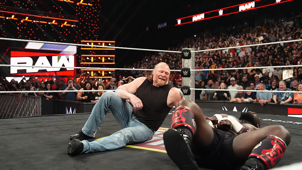 Reigns, Rhodes and Ruca score key wins at WWE Clash in Italy