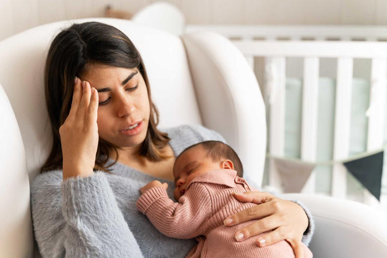 Baby blues or postpartum depression? How new moms can protect their ...