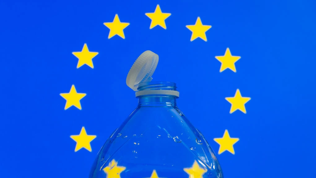 Bottle-cap rule becomes flashpoint in EU regulation debate