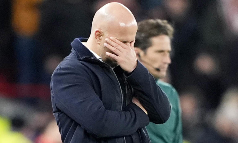 Liverpool stars speak on Slot's sacking: Van Dijk leads tributes but ...