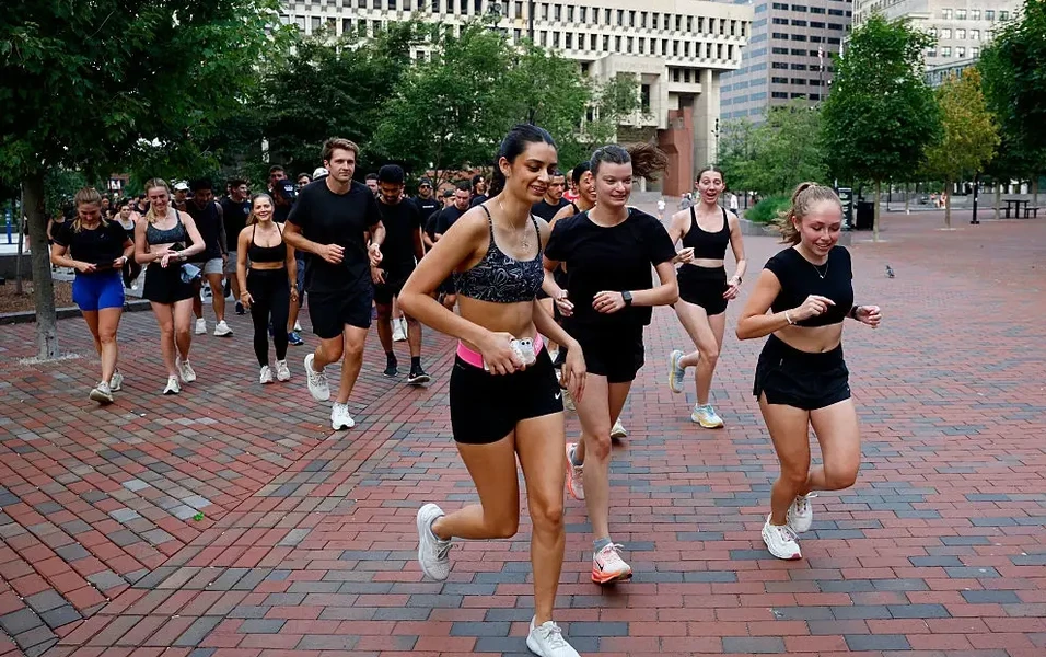 Social fitness communities replace nightlife for young professionals