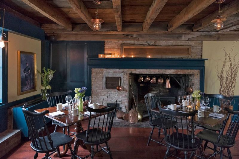 10 historic New Hampshire taverns serving hearty colonial-era comfort food