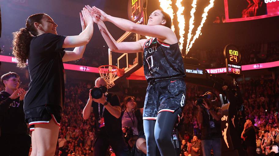 Megan Gustafson's emotional postgame speech was the cherry on top of a ...
