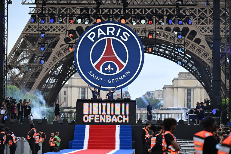 French capital hosts Paris Saint-Germain parade after clashes marred ...