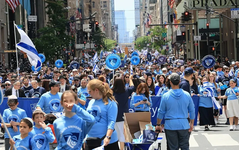 Record crowds and security mark Israel Day Parade amid mayor’s absence