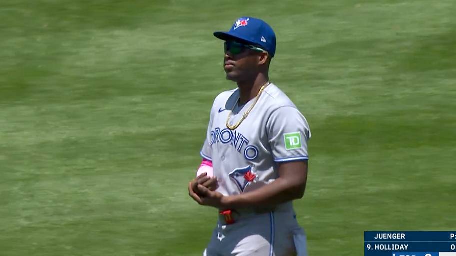 Blue Jays' Jesus Sánchez exits game with injury after being struck by ...