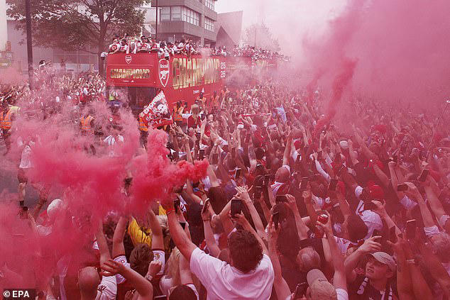 France in flames as PSG win Champions League final while Arsenal fans ...